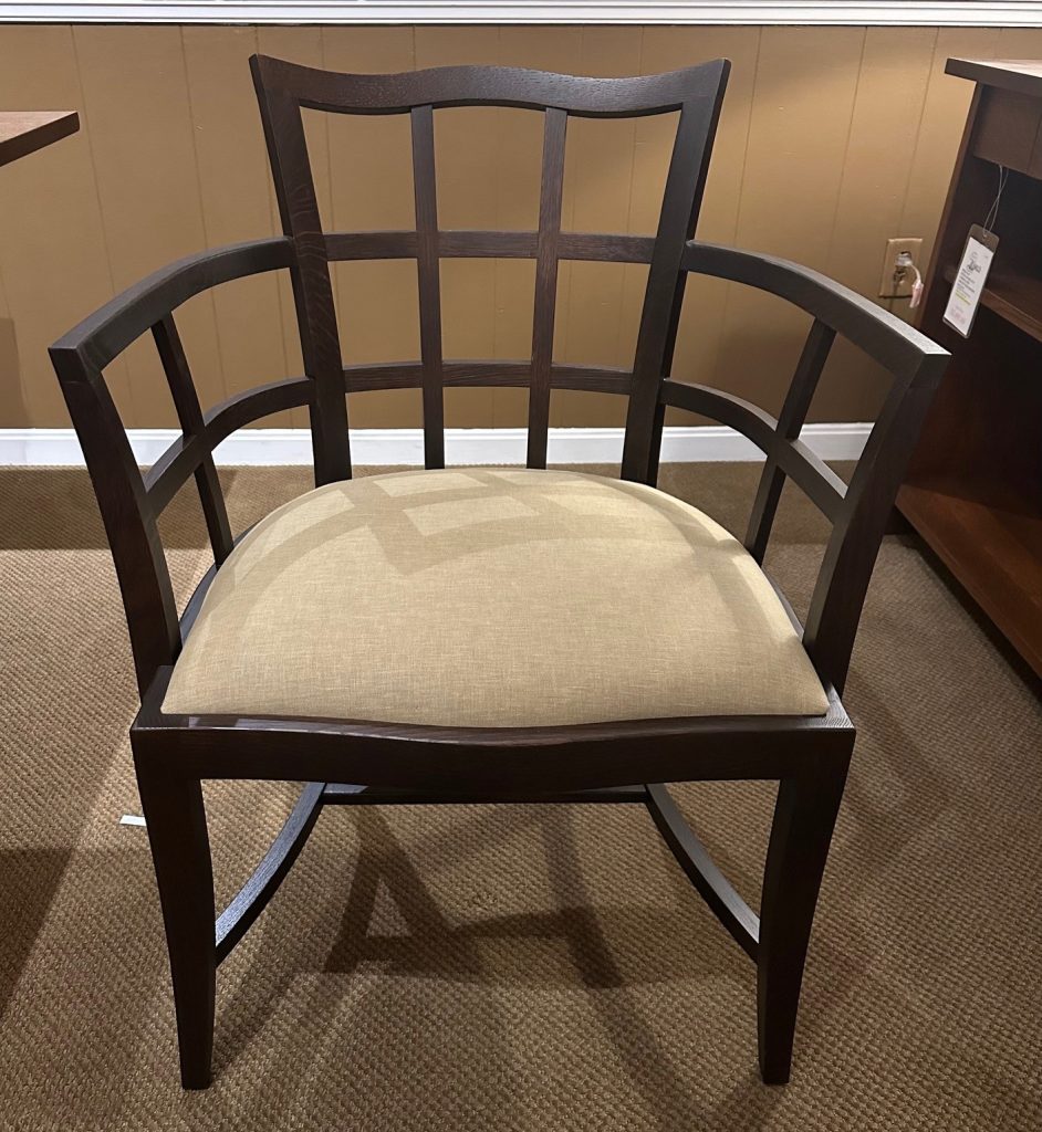 E-Showroom - Russell's Furniture