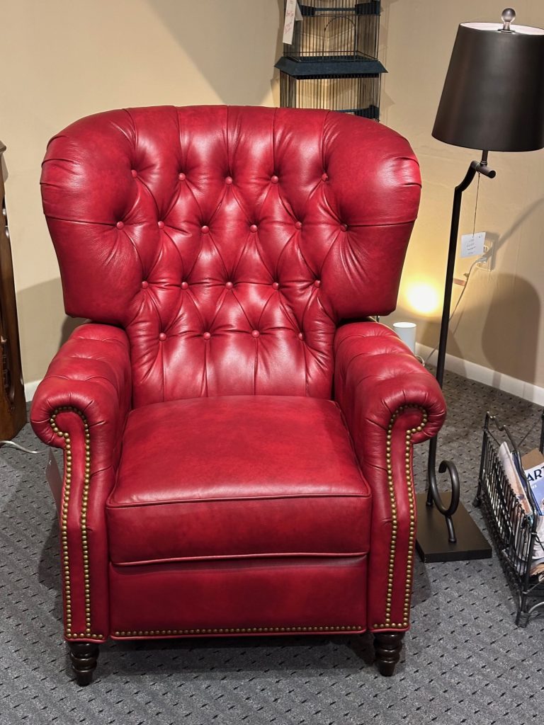 E-Showroom - Russell's Furniture