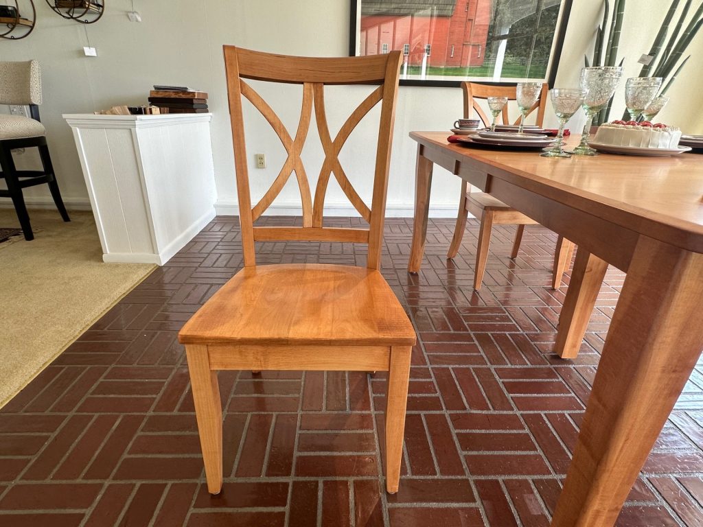 E-Showroom - Russell's Furniture